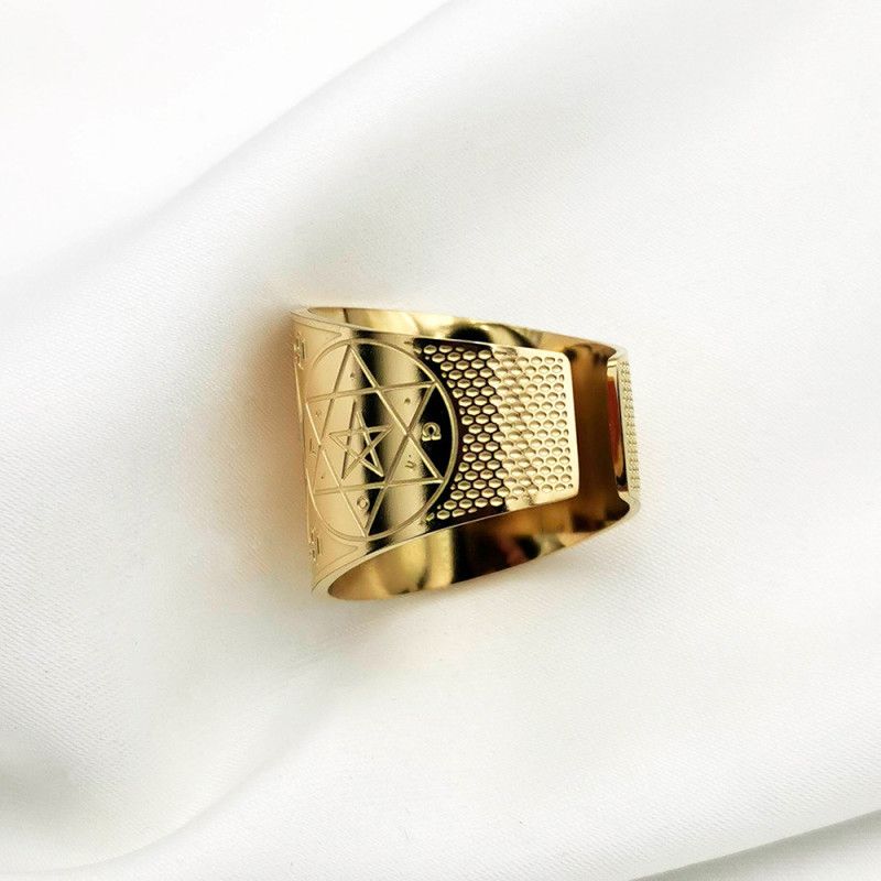Tetragrammaton Ring – spiritual protection